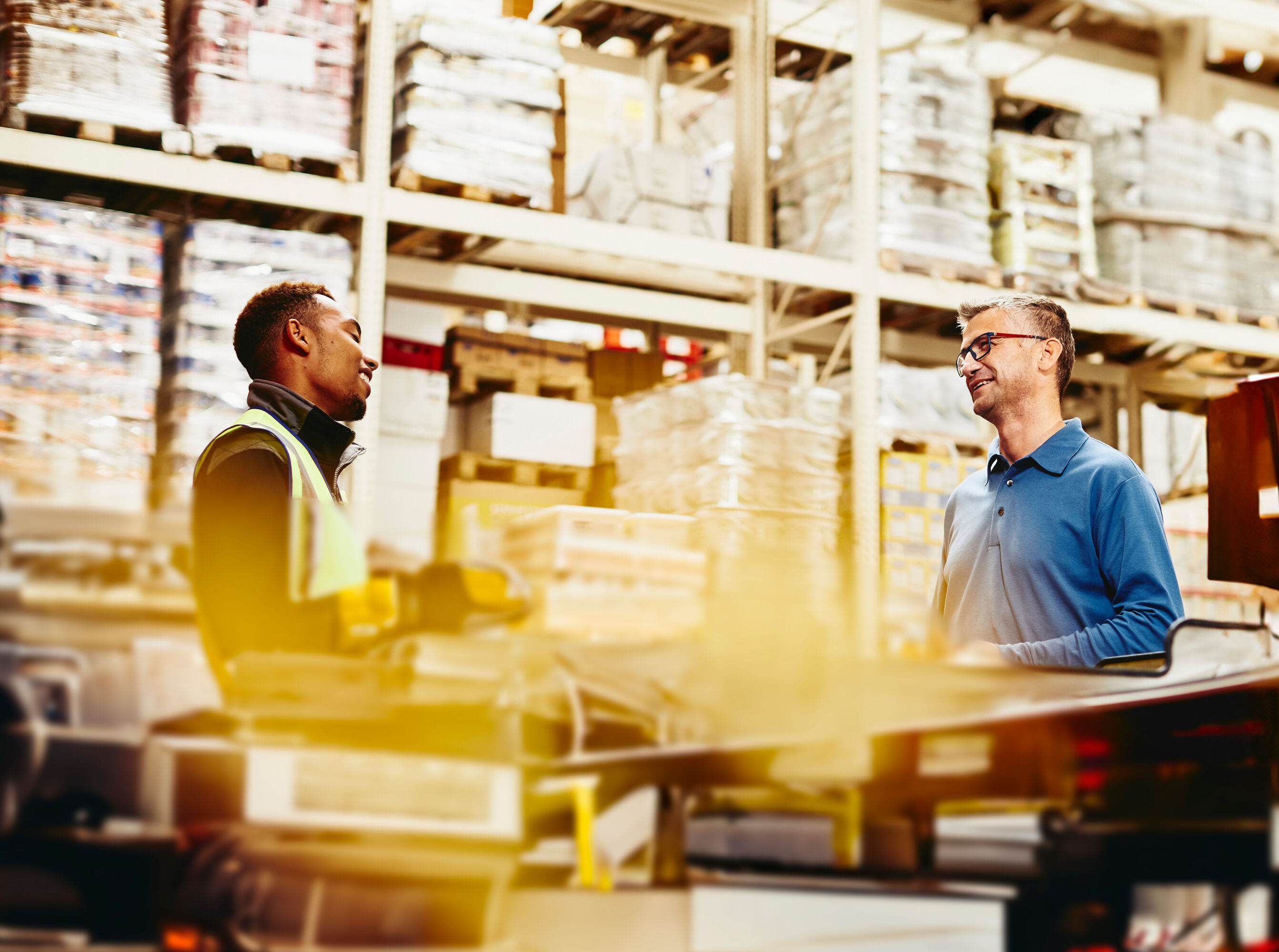 Working as a shipper receiver | Randstad Canada