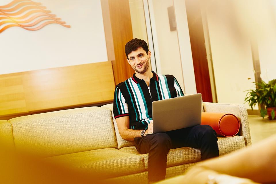 Step-by-step Guide to Onboard Employees Remotely | Randstad Canada