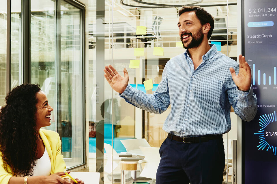 Travailler comme analyste programmeur : vos tâches, votre salaire et ...