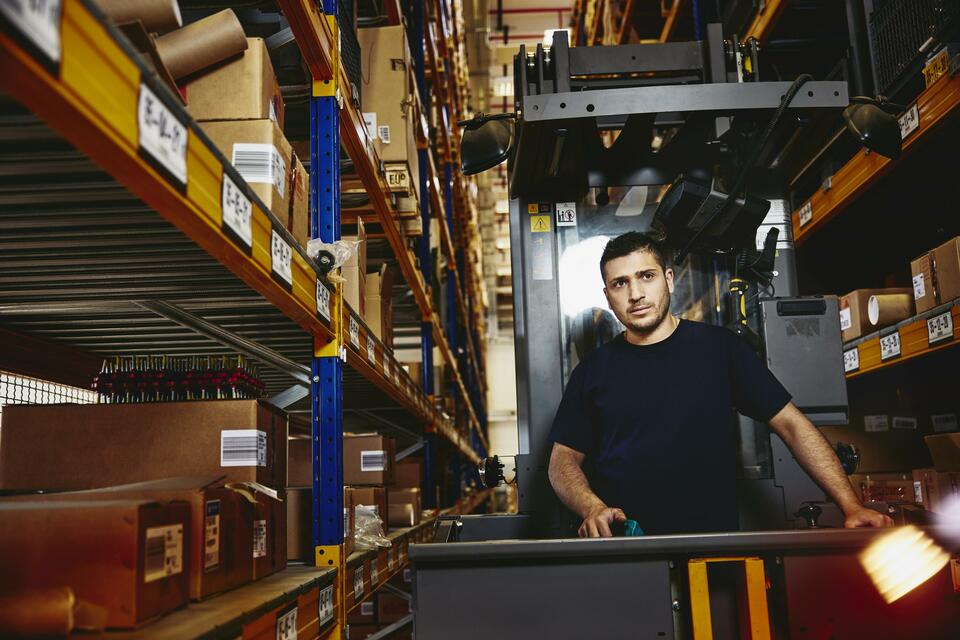 Top Manufacturing Hiring Trends in 2024 | Randstad Canada