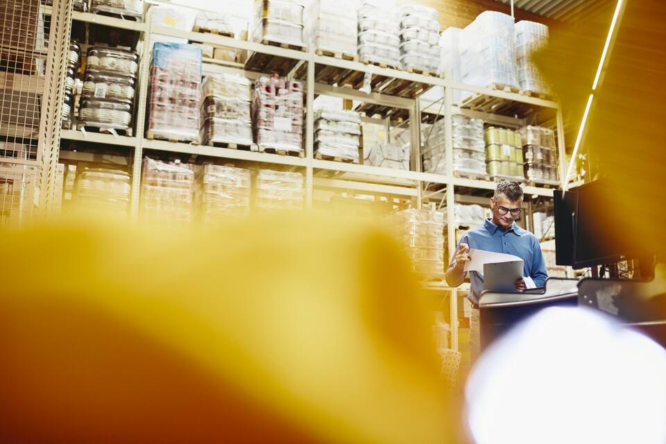 Working as a shipper receiver | Randstad Canada