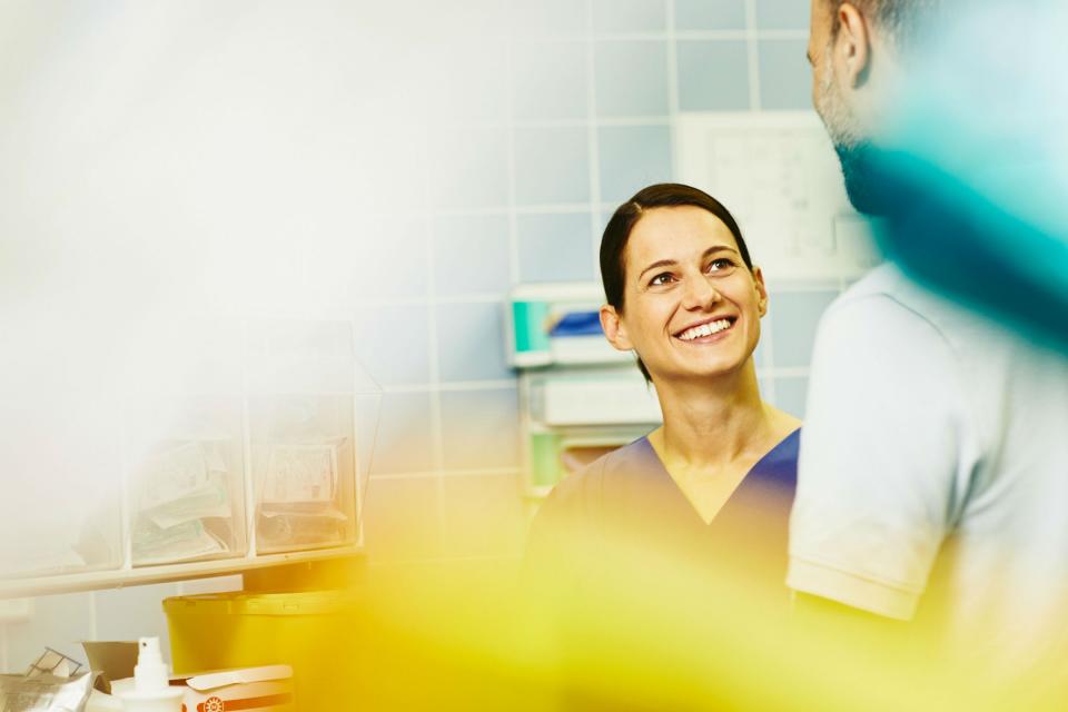 Build a Healthy Workplace During Cold and Flu Season | Randstad Canada